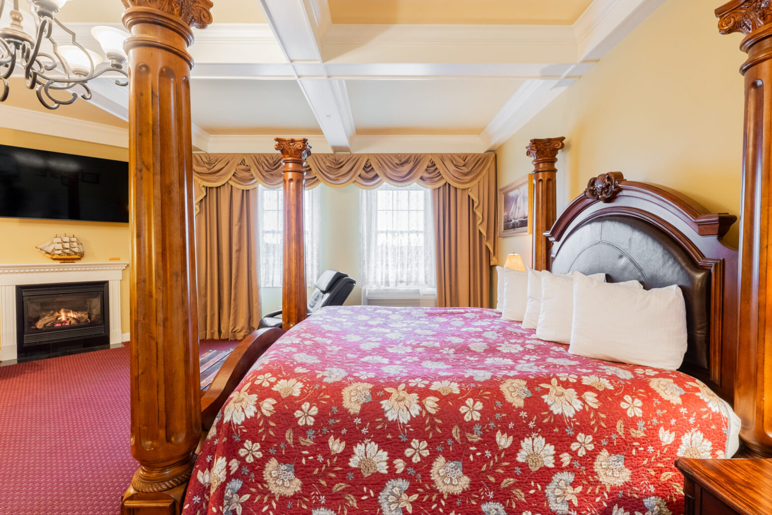 Other Hotels - The Sparhawk Oceanfront Resort